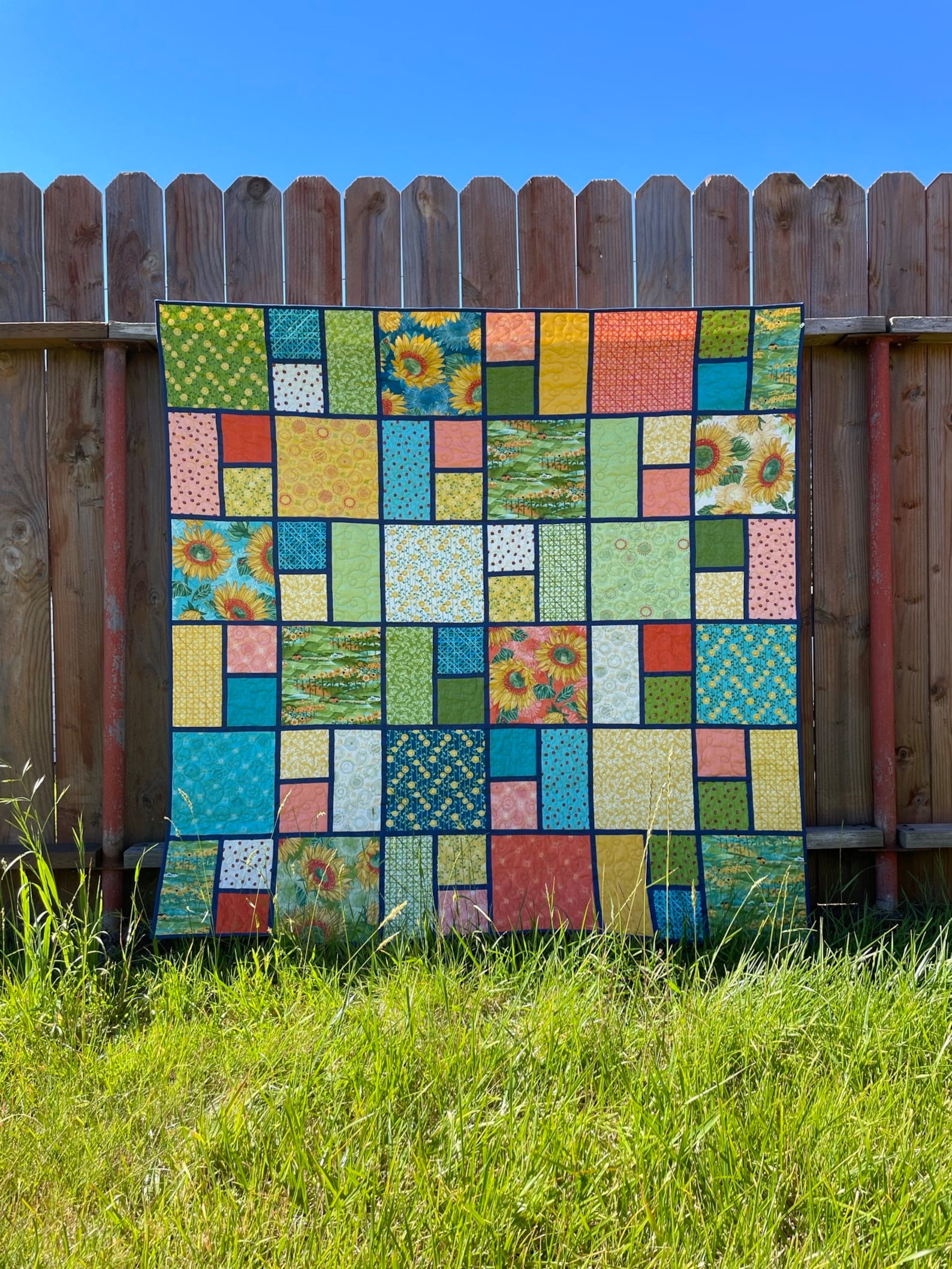 Quick and Easy Lap Quilt, Layer Cake and Beginner Friendly - Printed ...