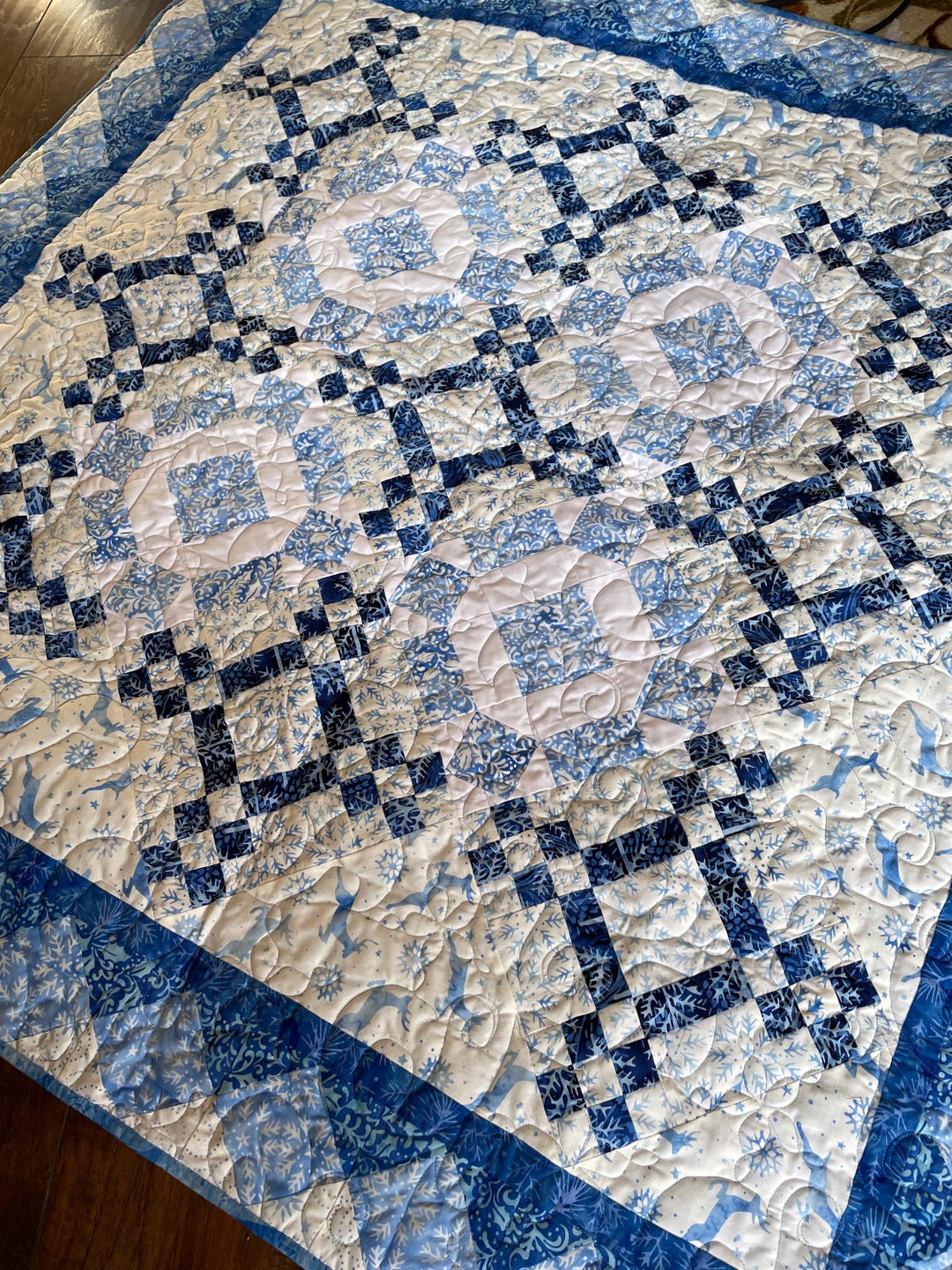 Skift Winter PDF Quilt Pattern Featuring Snowed in by Island Batik - Etsy