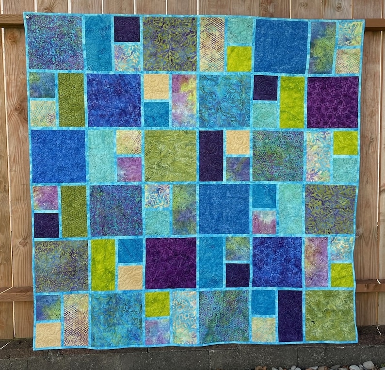 Quick and Easy Lap Quilt, Layer Cake and Beginner Friendly - Printed ...