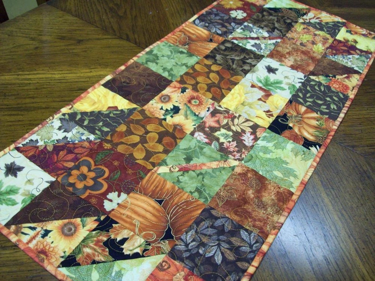 Easy Autumn Table Runner Pattern Fall Charmer PDF | Etsy