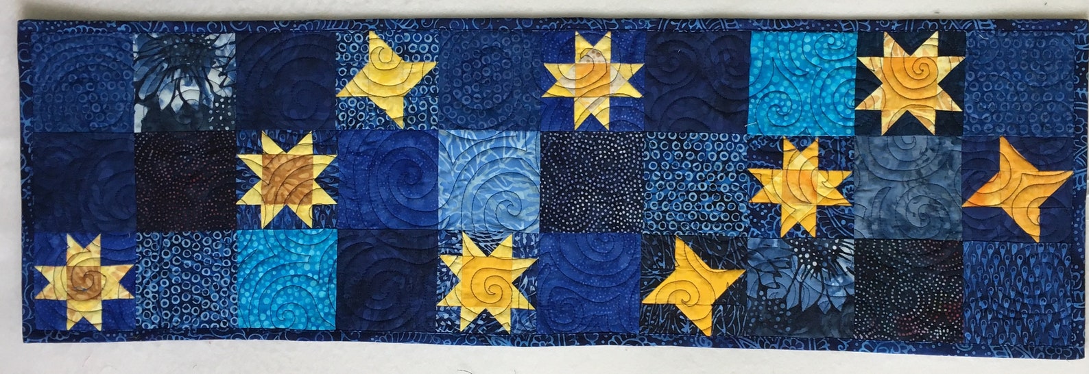 Under the Stars Mini Runner or Wall Hanging PDF Quilt Pattern - Etsy
