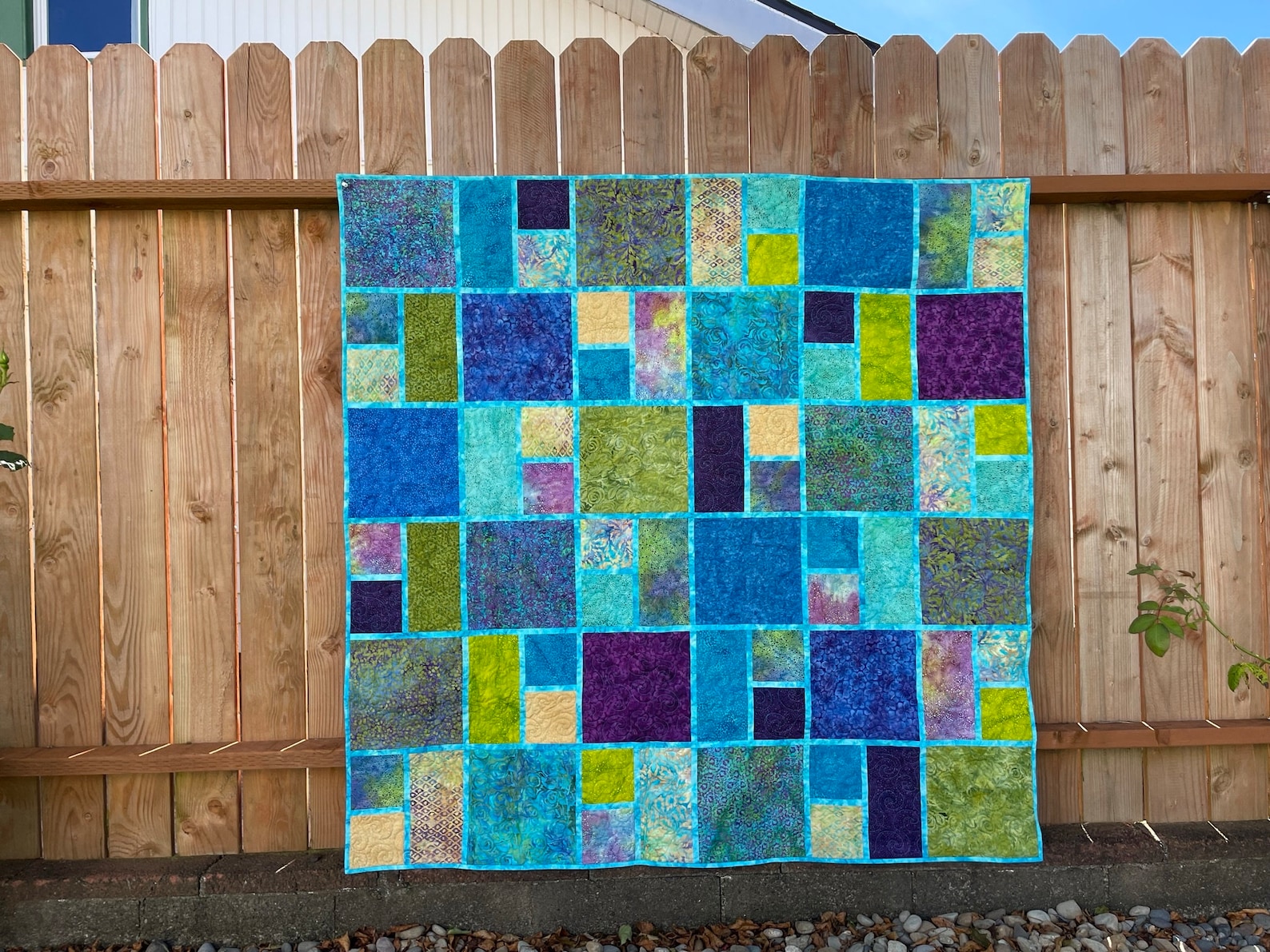 Quick and Easy Lap Quilt, Layer Cake and Beginner Friendly - Printed ...