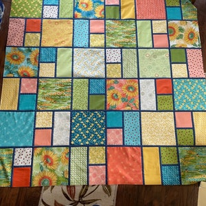 Quick and Easy Lap Quilt, Layer Cake and Beginner Friendly - Printed ...