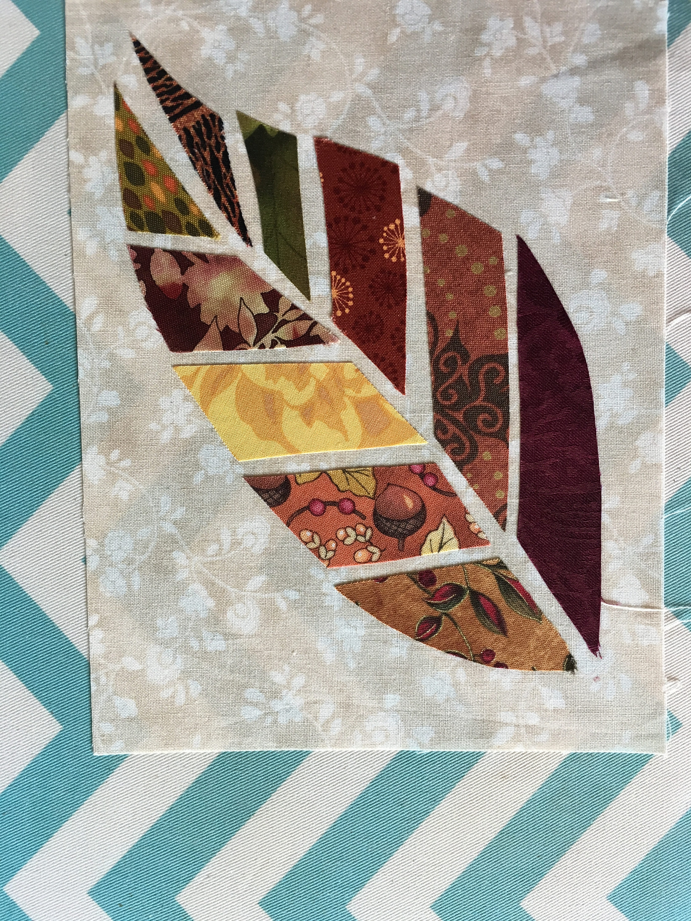 Autumn Leaf Mug Rug PDF Pattern Fall Mini Quilt Download | Etsy