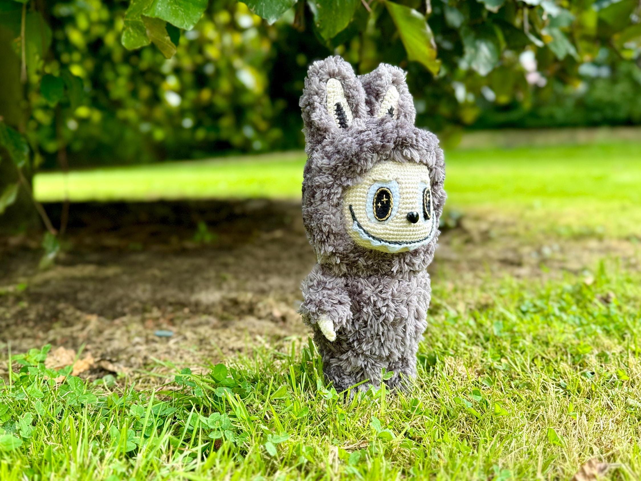 CROCHET LABUBU PATTERN: Labubu - the Monster in English, Vietnamese ...