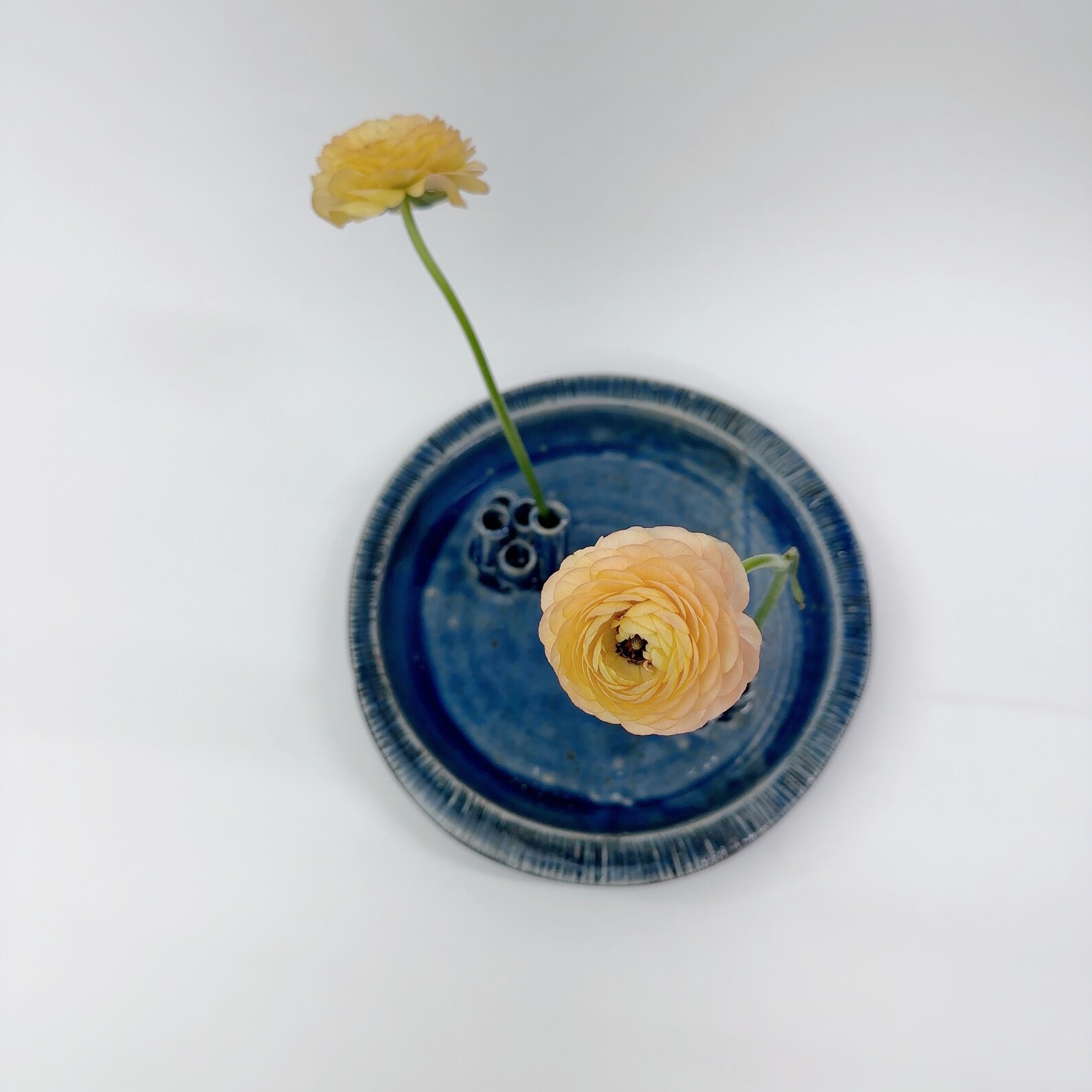 Minimalist, Contemporary Round Flute, Ikebana Vase, Flower Arrangements ...