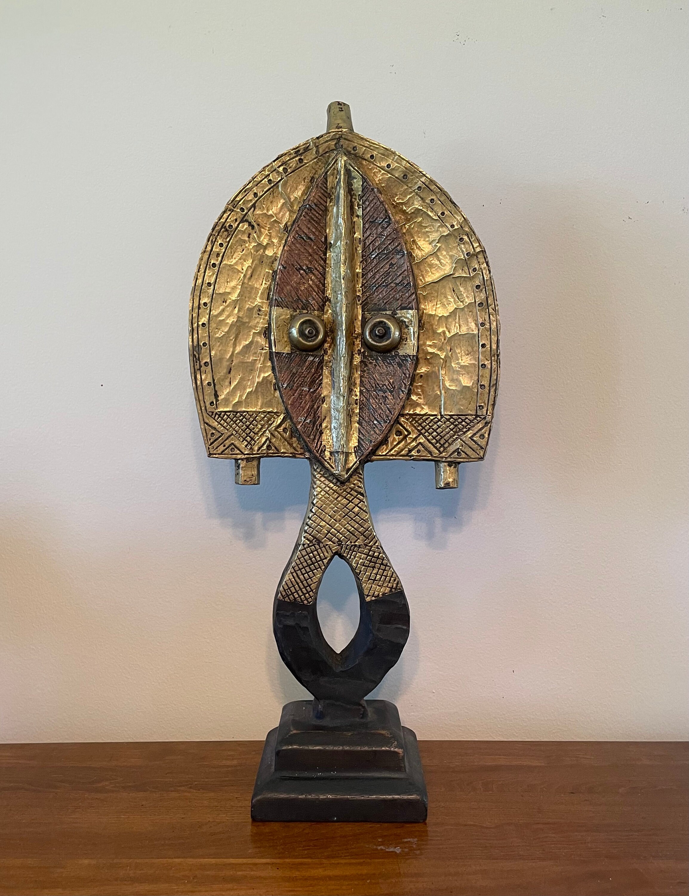 Hand-carved Rare Bakota Reliquary Mask, Authentic Gabon Wood Mask ...