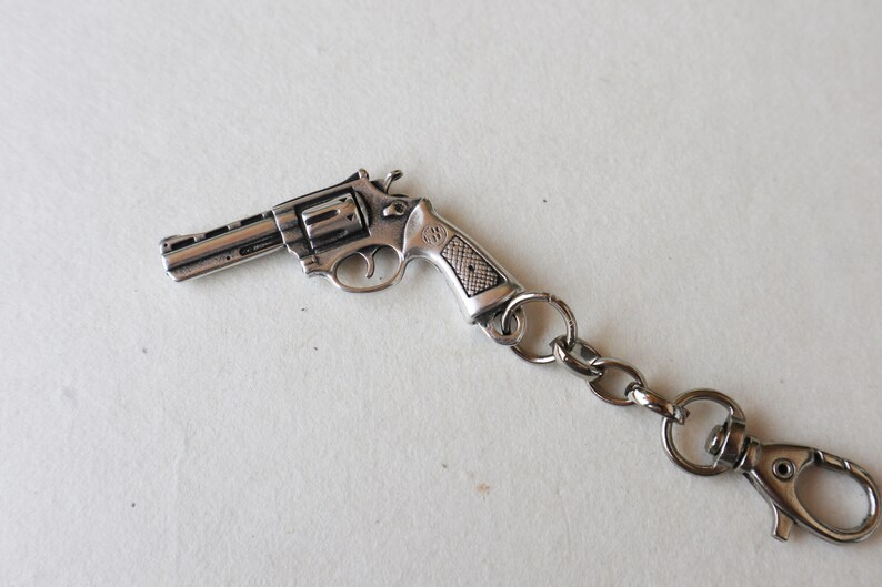 Men's Vintage gun-keychain revolver keychain cowboy | Etsy