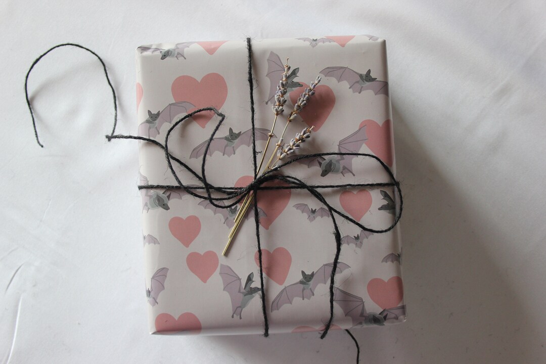 Bat Wrapping Paper: Wildlife Gift Wrap With Tags - Etsy