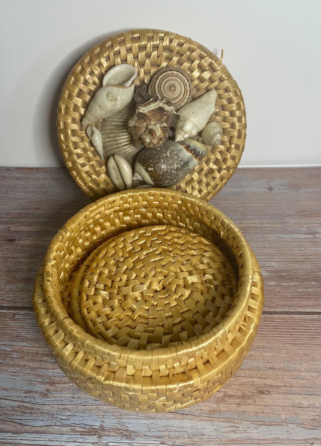 Vintage Woven Rattan Box With Seashells Boho Coasters Set Shell Box ...