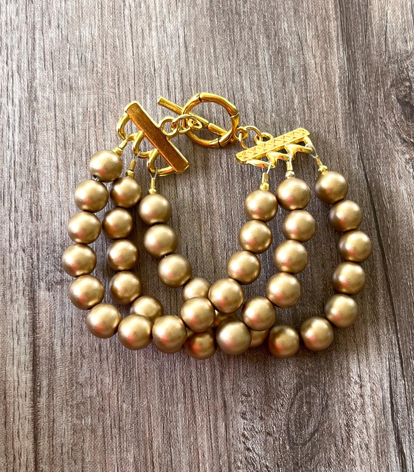 Gold Matte Beaded Stretch Bracelet, Chunky Bead Bracelet - Alana - Etsy