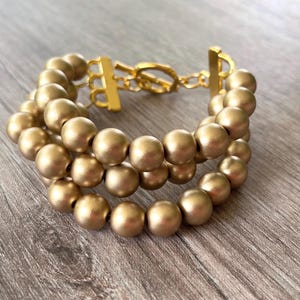 Gold Matte Beaded Stretch Bracelet, Chunky Bead Bracelet - Alana - Etsy