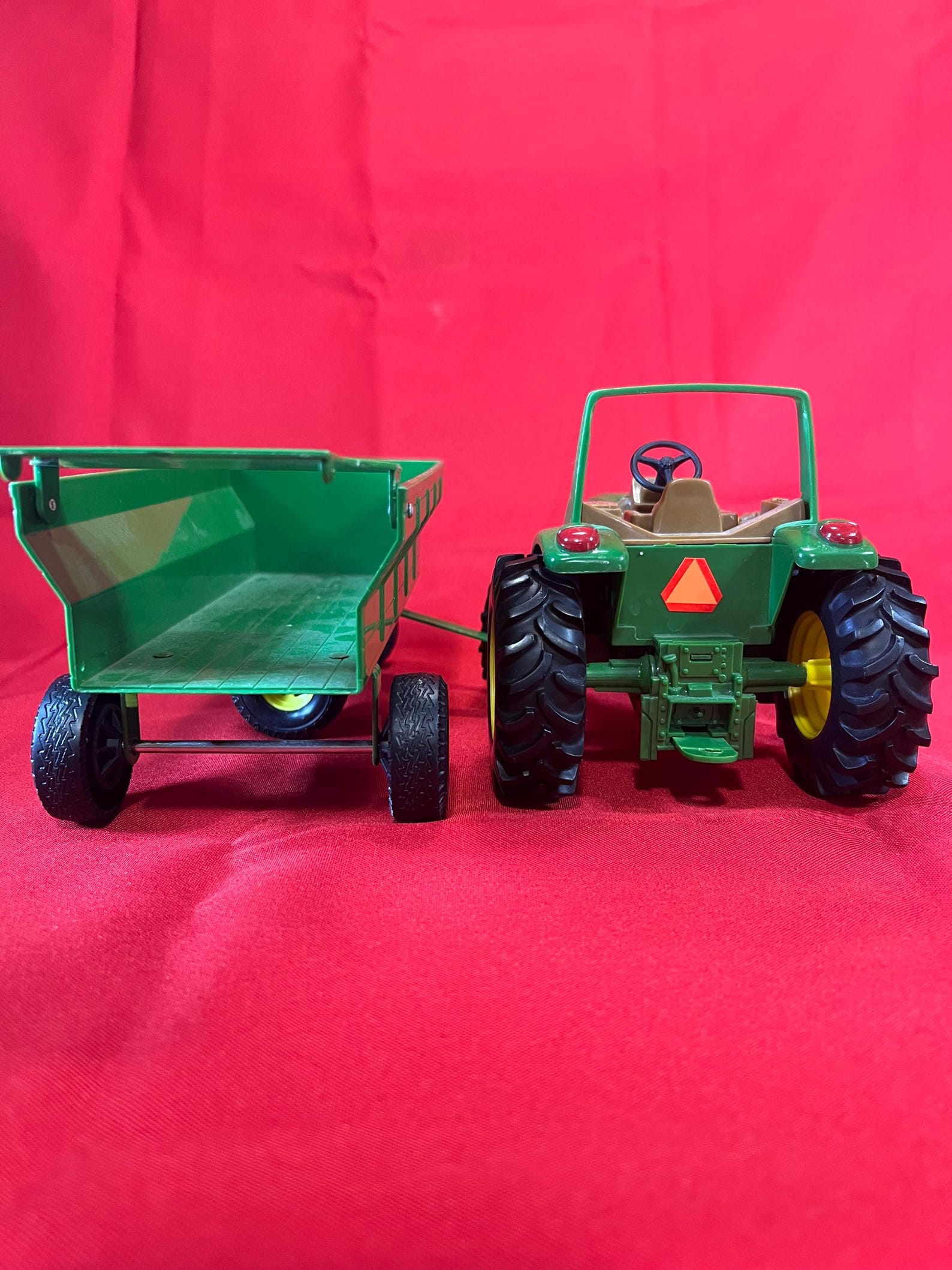 John Deere Trailer & Tractor Farm Harvest Toys, A Plastic Body ...
