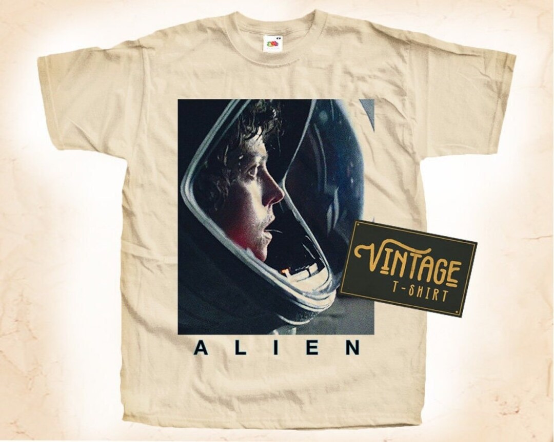 Alien V5 Tshirt Vintage Natural Color Men's Tshirt DTG Digital Print ...