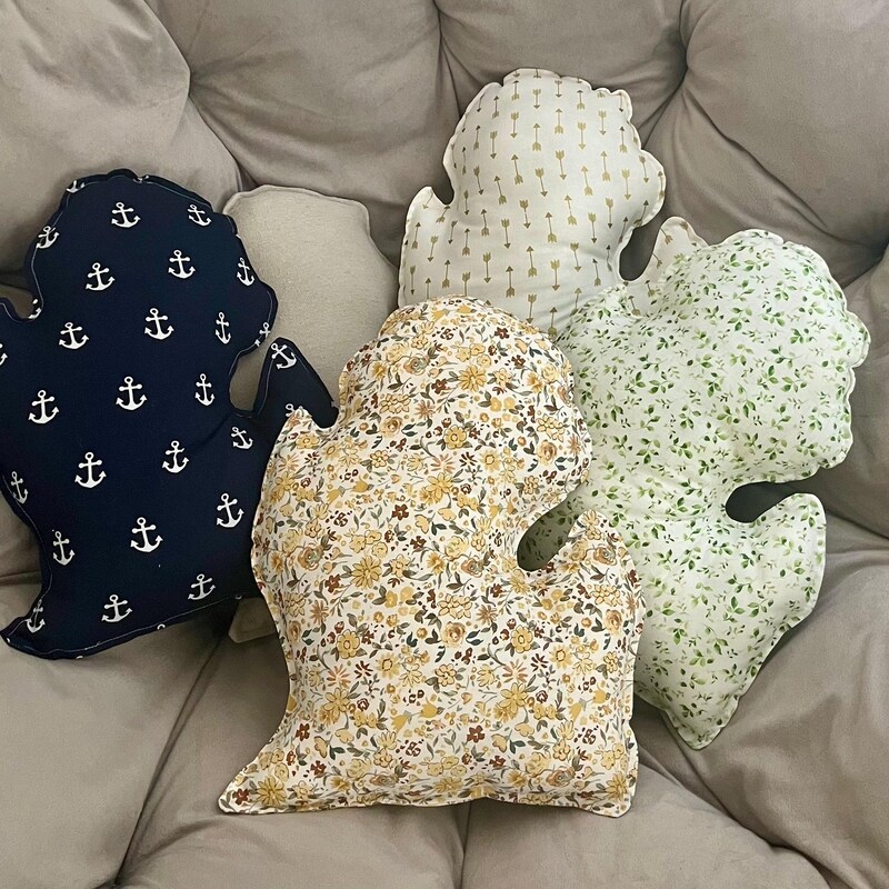 Michigan Pillow - Etsy