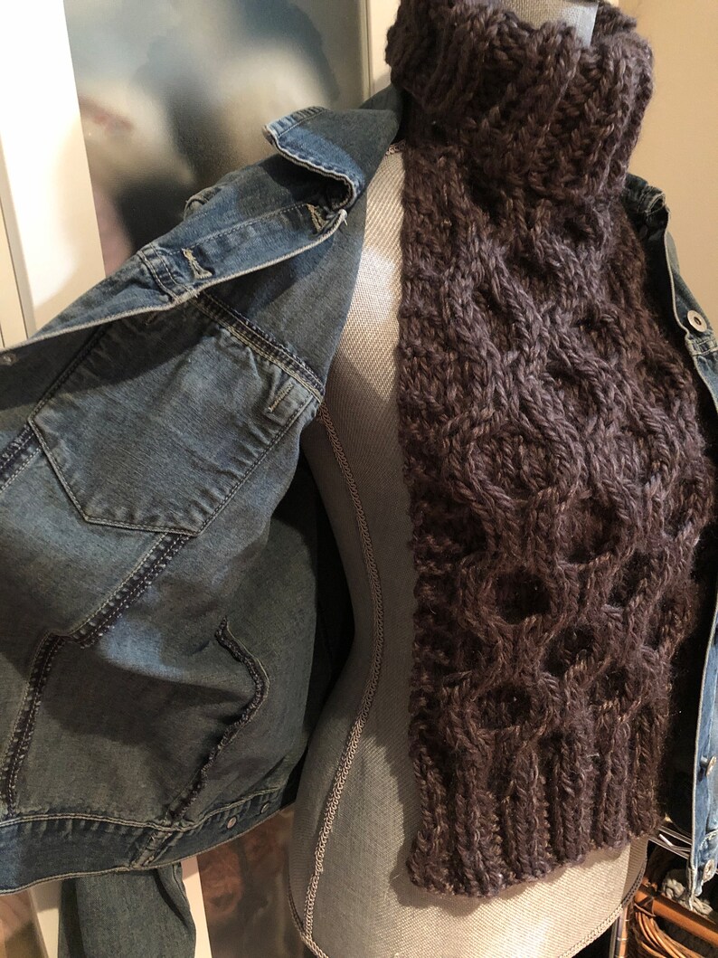 Honeycomb Cable Knit Dickie Pattern: Bulky Yarnturtleneck Cowl (PDF ...