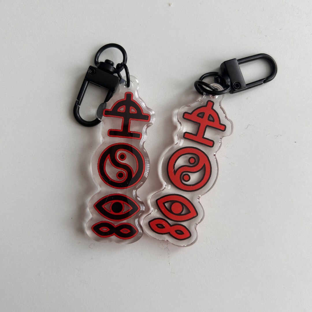 IN STOCK: Bad Omens Keychains - Etsy