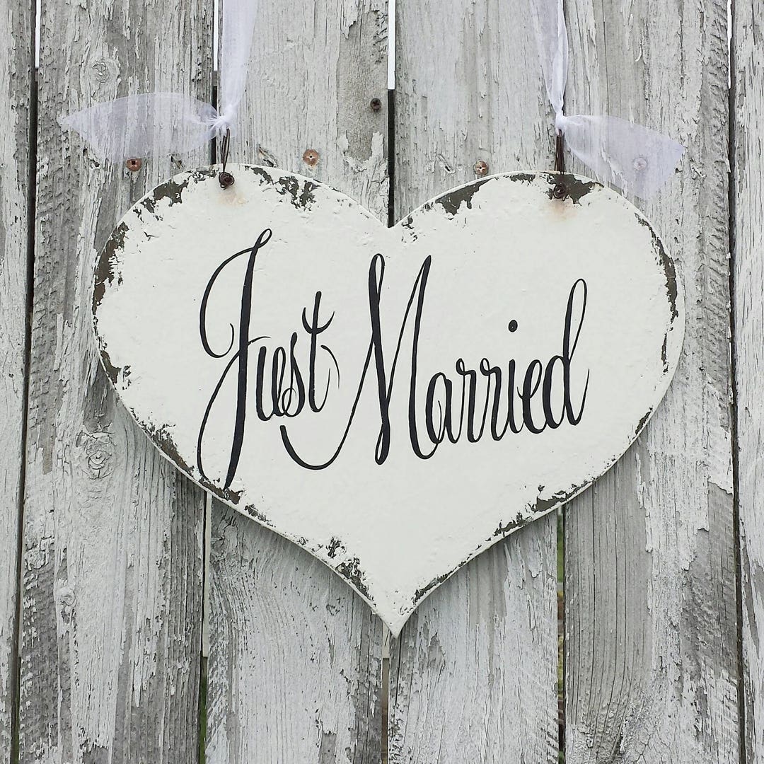 JUST MARRIED Wood Heart Sign| Wood Wedding Signs | Flower Girl Signs ...