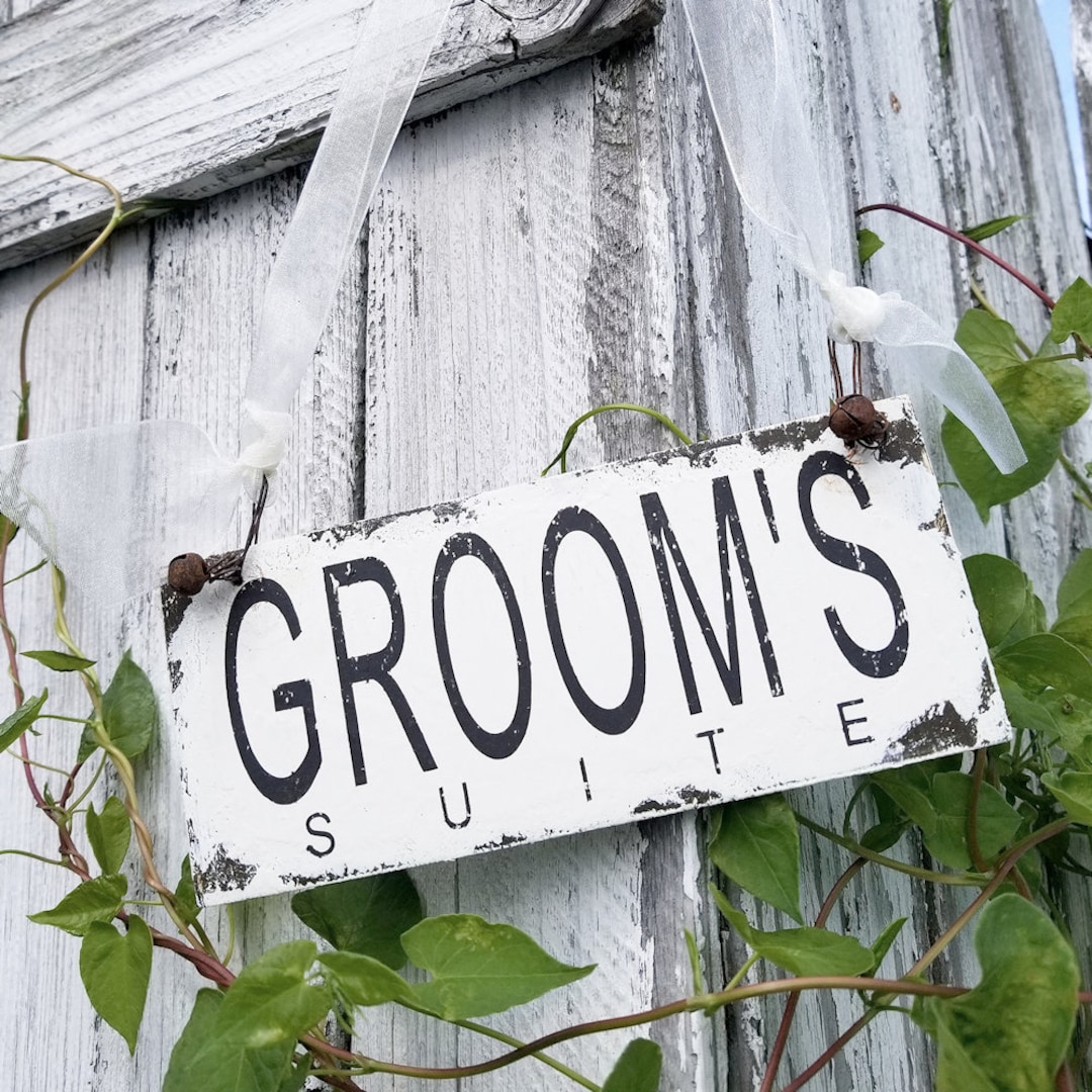 GROOM'S SUITE SIGN | Door Sign for Groom's Suite | Vintage Wedding Sign ...