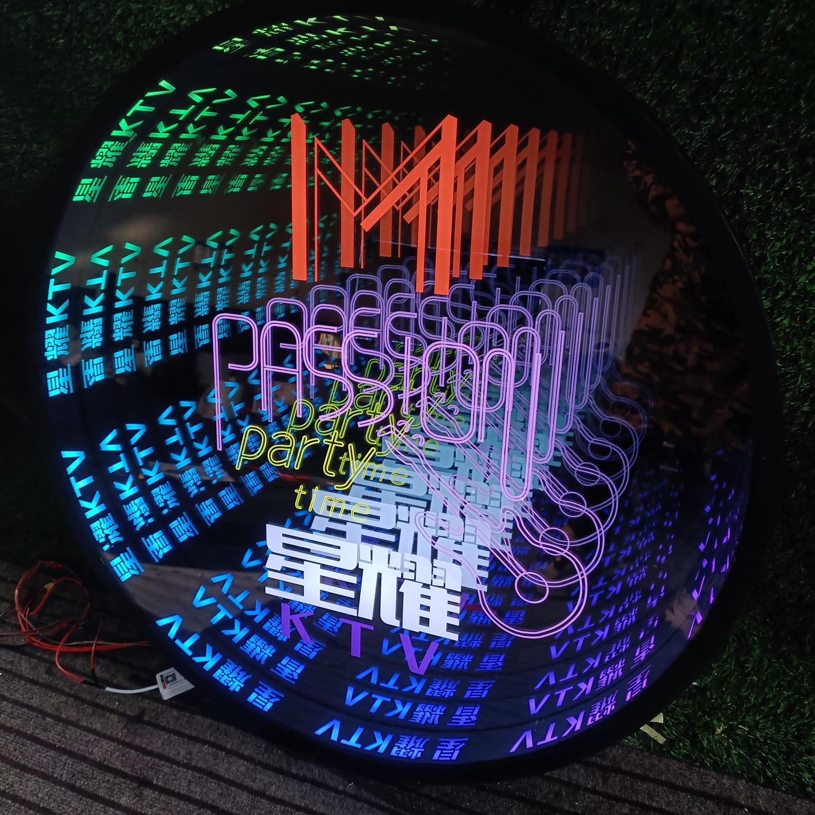 Custom Infinity Mirror Neon Sign, Infinity Mirrors LED Light, Custom ...