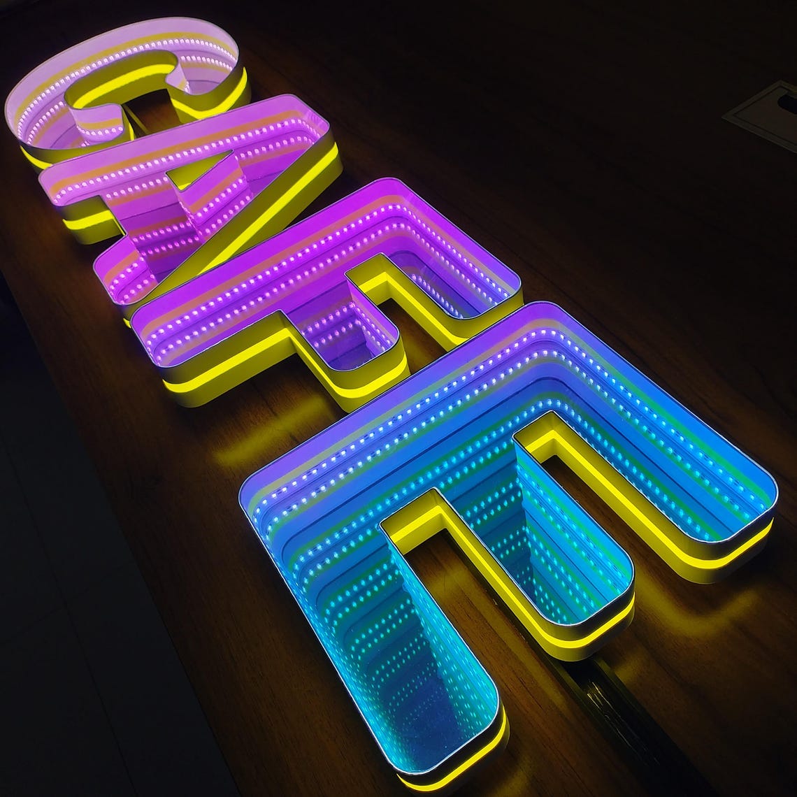 Infinity Mirrors, Custom Infinity Mirrors Sign, Neon Infinity Mirror ...