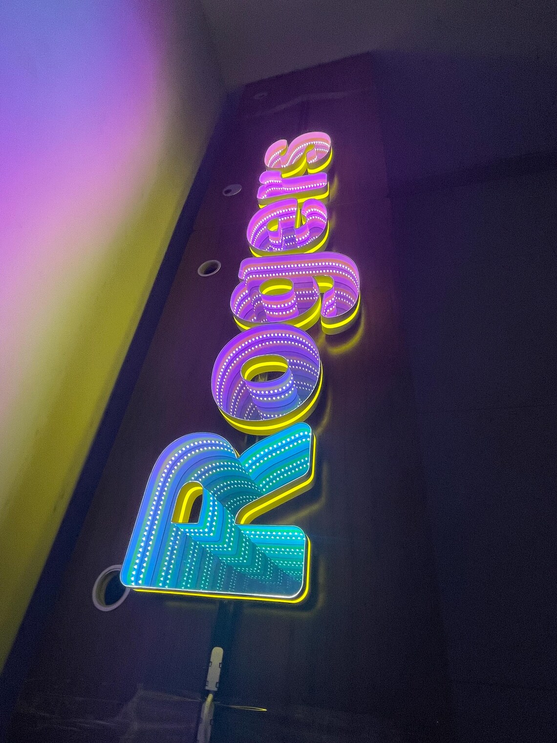 Infinity Mirrors With Track Channel Letters & Numbers, Custom Infinity ...