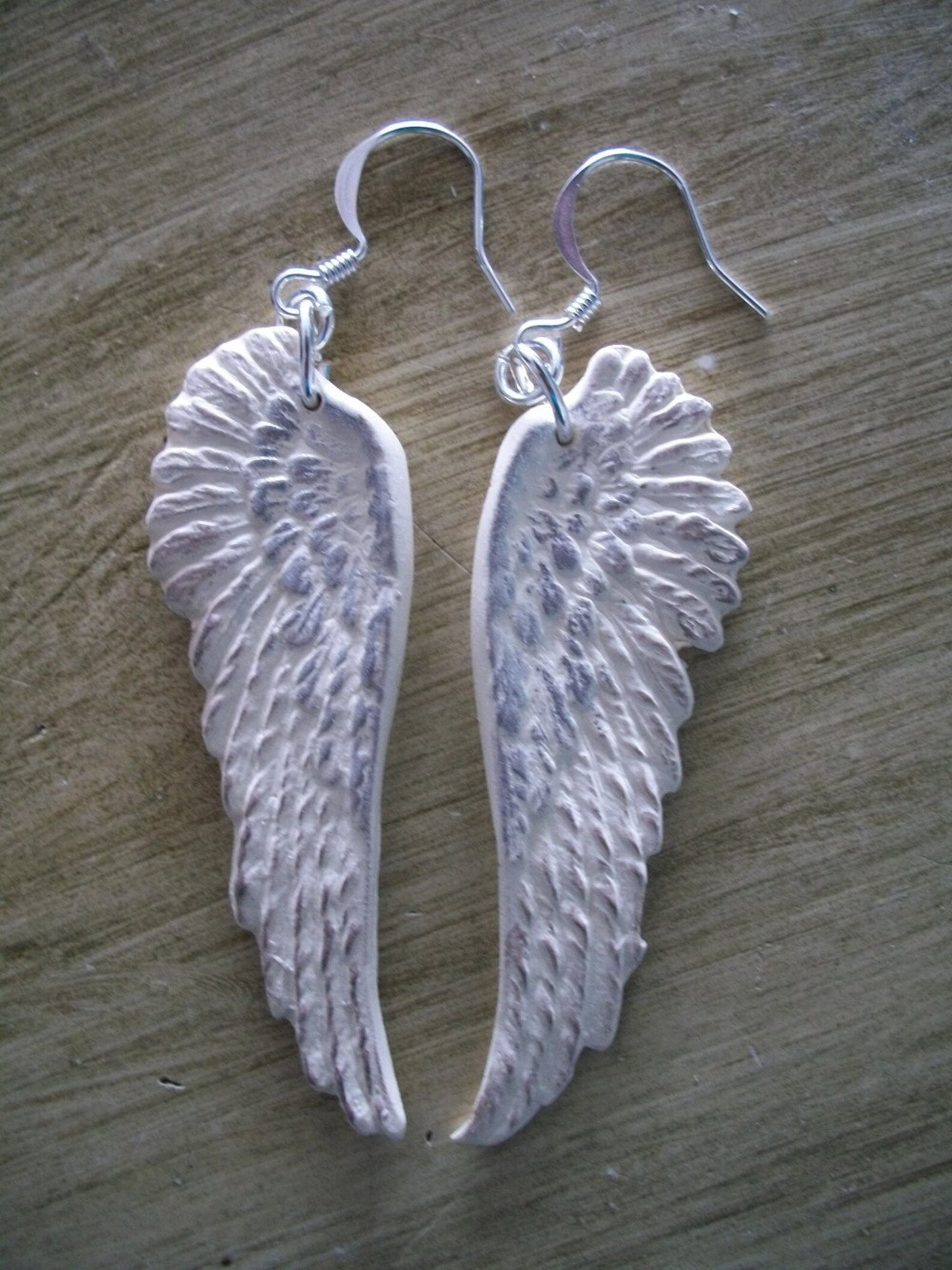 Snow White Angel Wings Earrings - Etsy