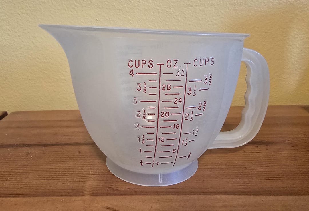 Vintage 1977 Tupperware 4 Cup Measuring Cup - Etsy