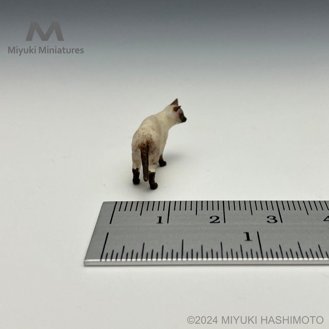 1:24 Realistic Miniature Cat Figurine, Handpainted, Thai Cat, for Half ...