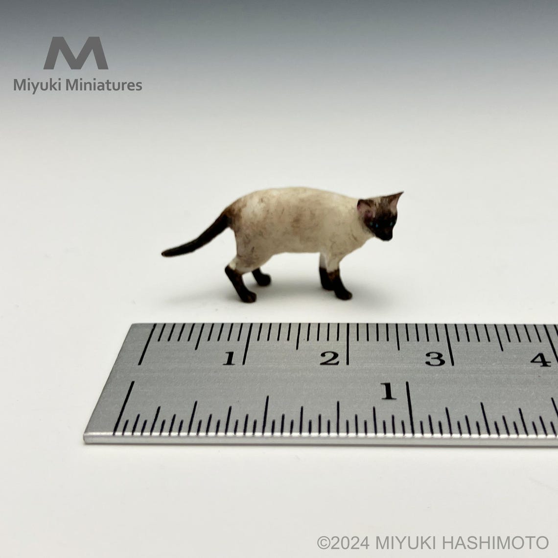 1:24 Realistic Miniature Cat Figurine, Handpainted, Thai Cat, for Half ...