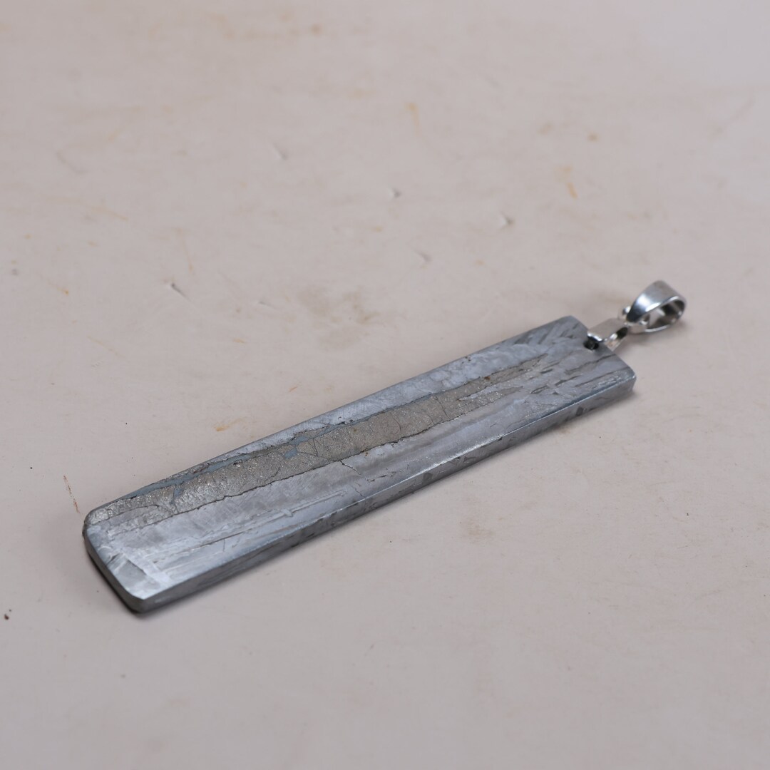 Unique Iron Meteorite Natural Meteorite Carving Pendantmeteorite ...