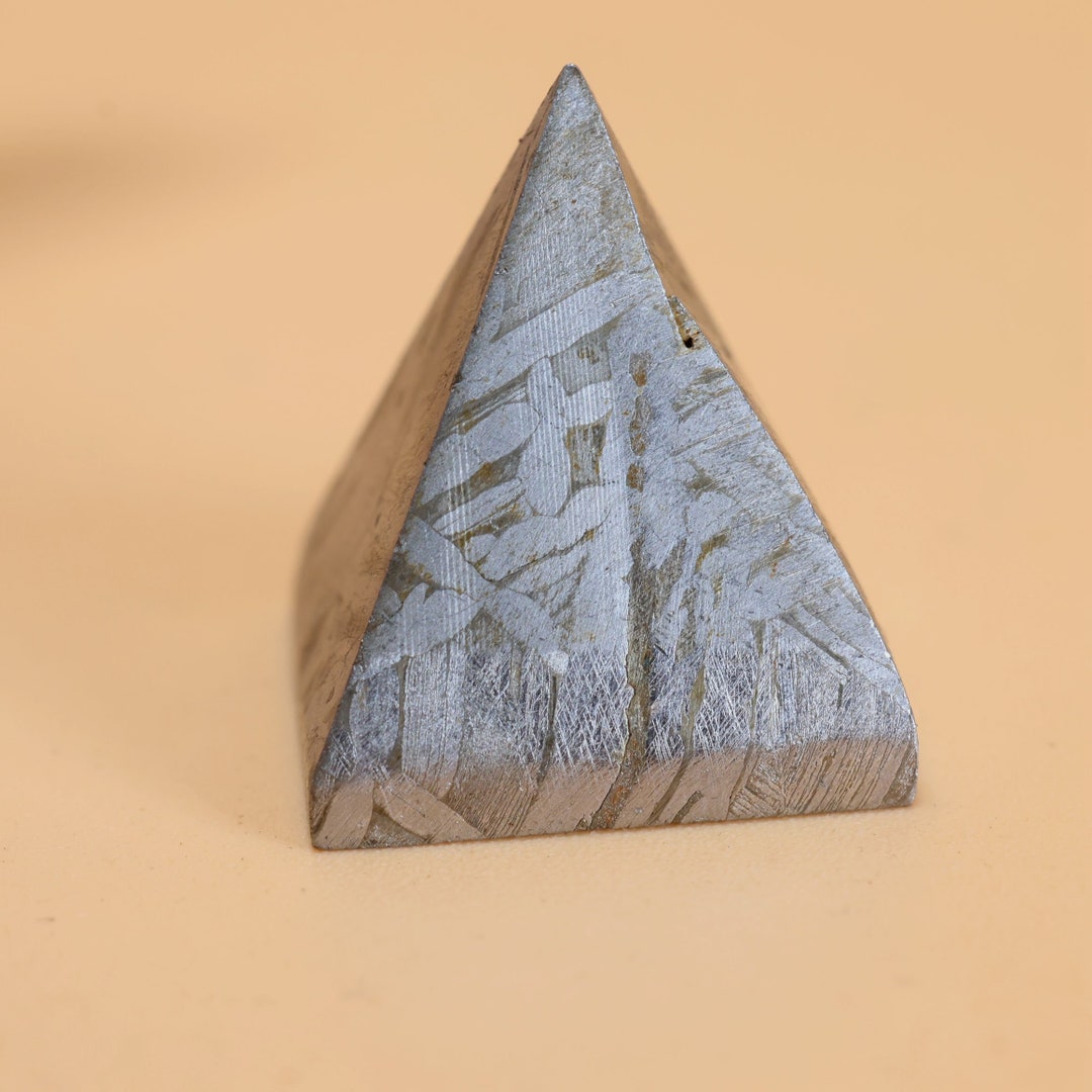 Natural Meteorite Carved Pyramids, Square Cone Meteorite Ornaments ...