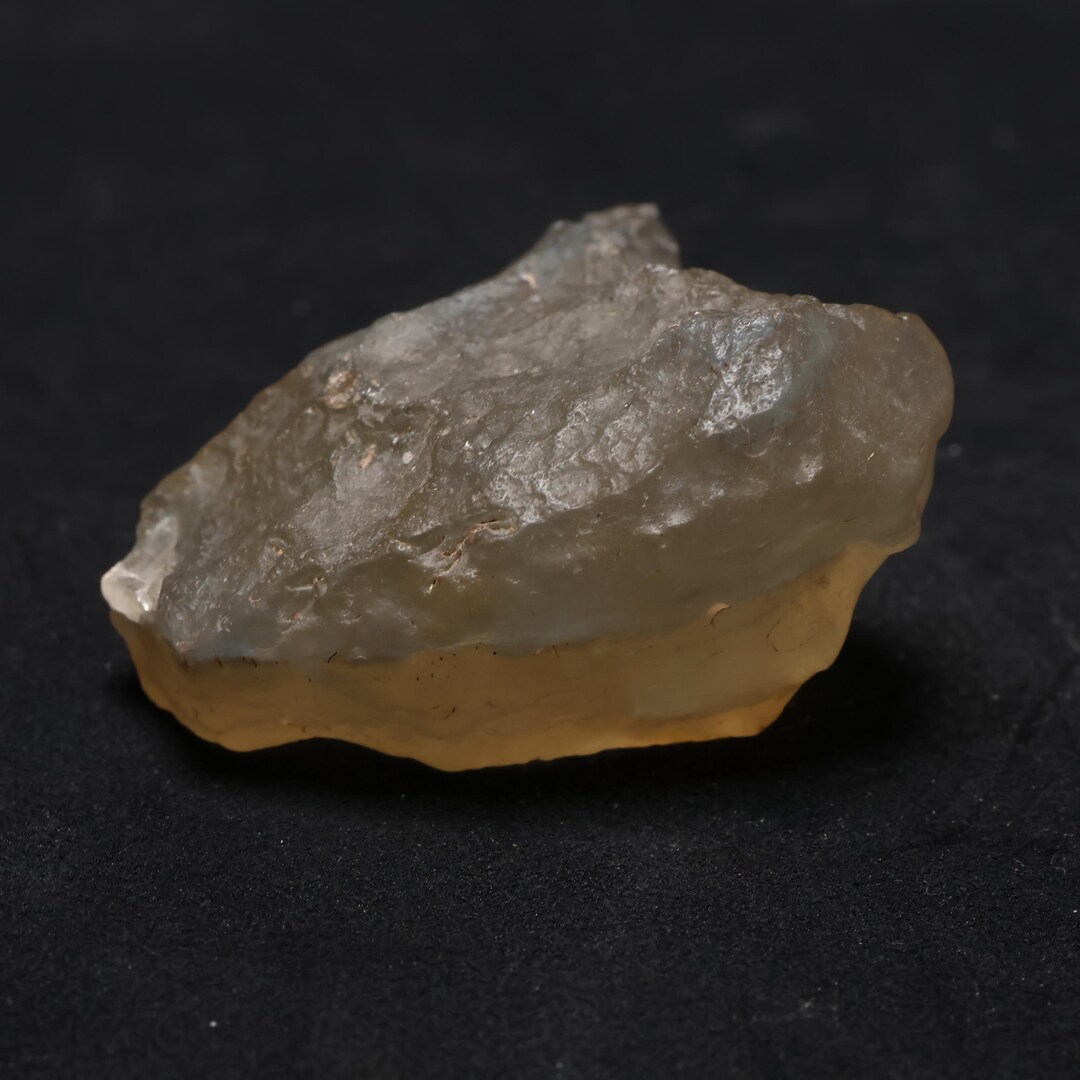 27G Meteorite, Libyan Desert Glass Meteorite, Mineral Meteorite ...