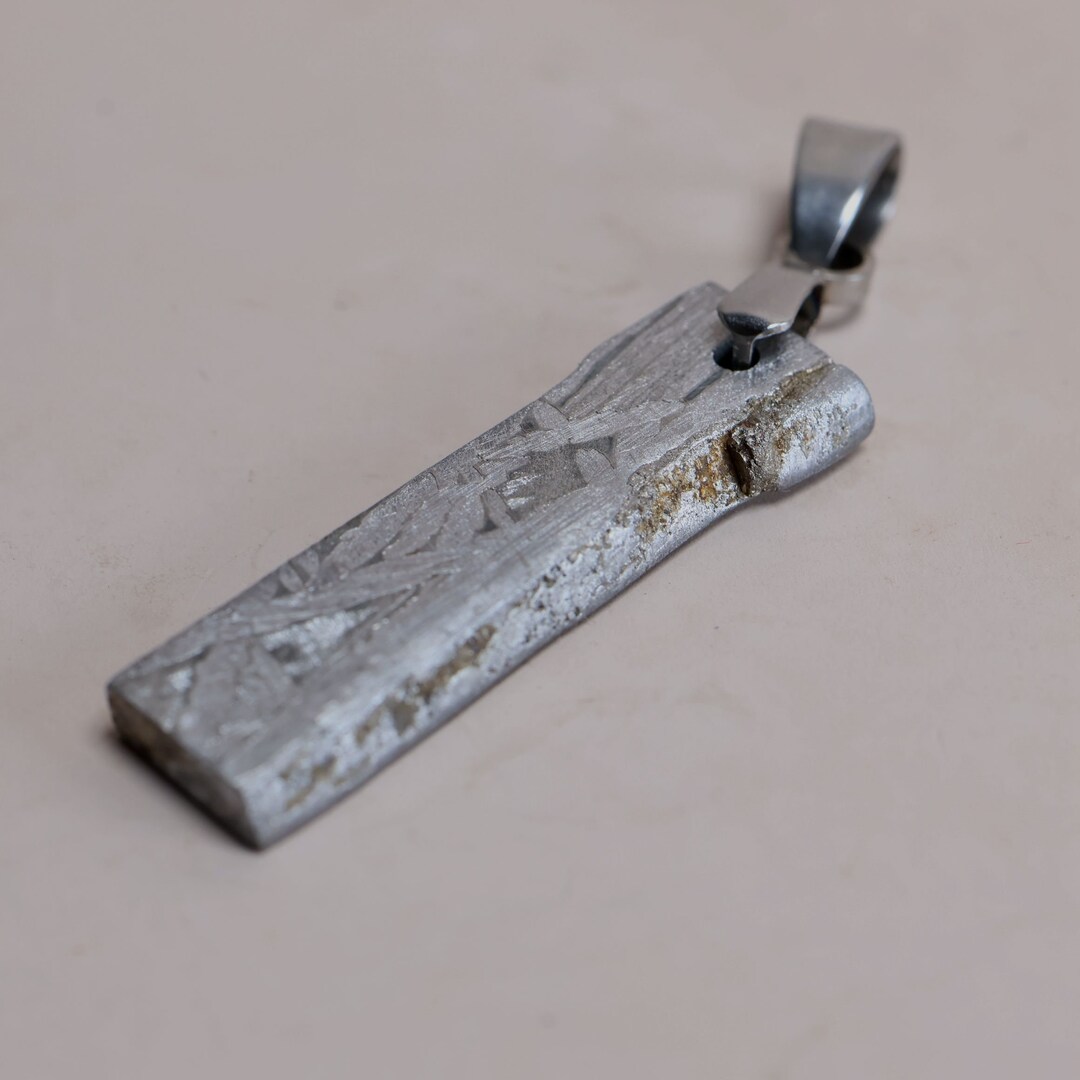Unique Iron Meteorite Natural Meteorite Carving Pendant!meteorite ...