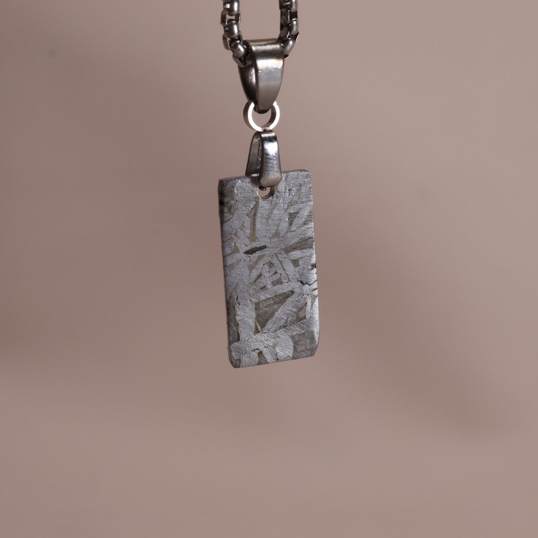 Unique Iron Meteorite Natural Meteorite Carving Pendantmeteorite ...