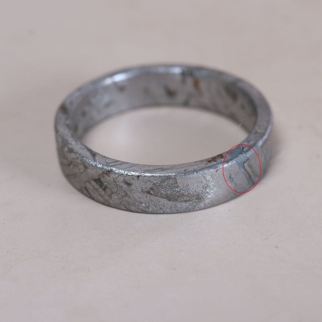 Unique Iron Meteorite(9 1/2US) Natural Meteorite Carving Ring (9 1/2 US ...
