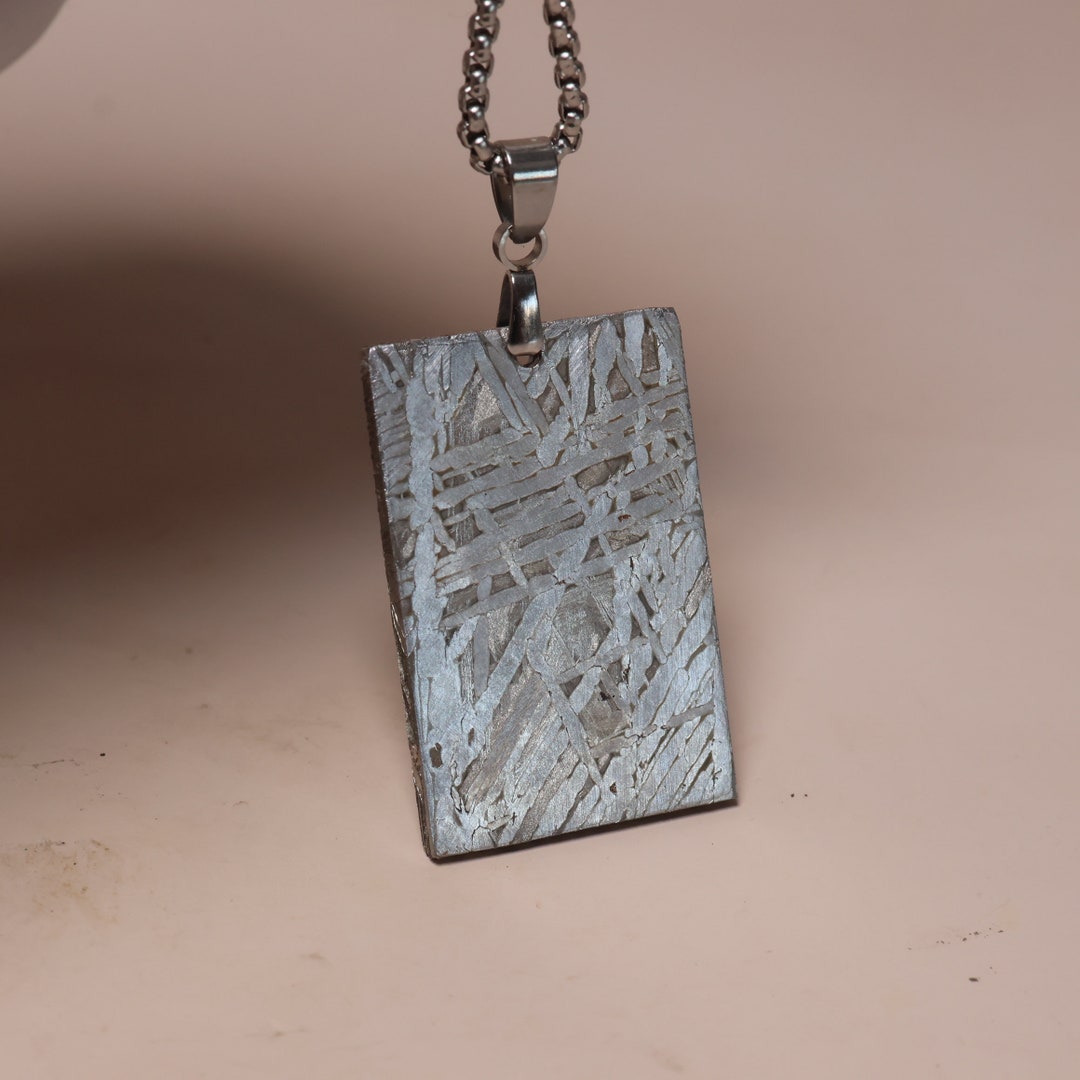 Unique Iron Meteorite Natural Meteorite Carving Pendantmeteorite ...