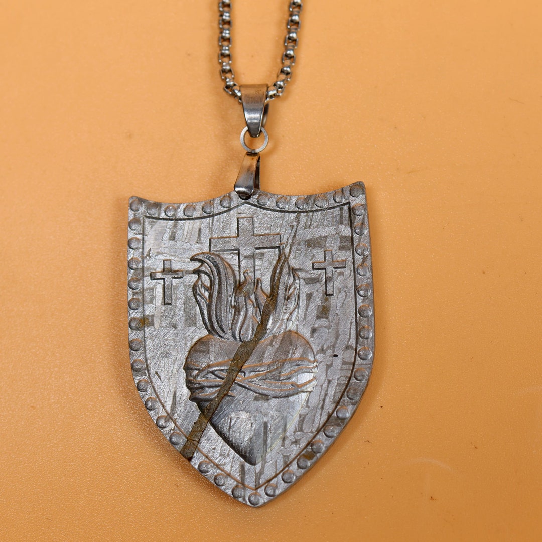 Nature Meteorite Carving Sacred Heart of Jesus Engraved Pendant ...