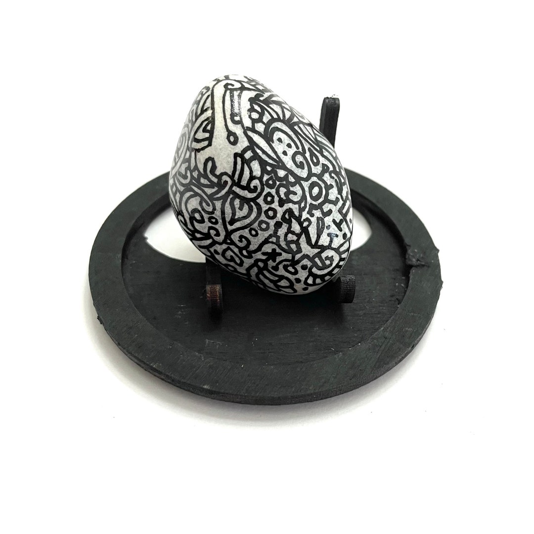 Hand Painted Stone Art Zentangle Doodle Drawing Rock Art Painting Home ...
