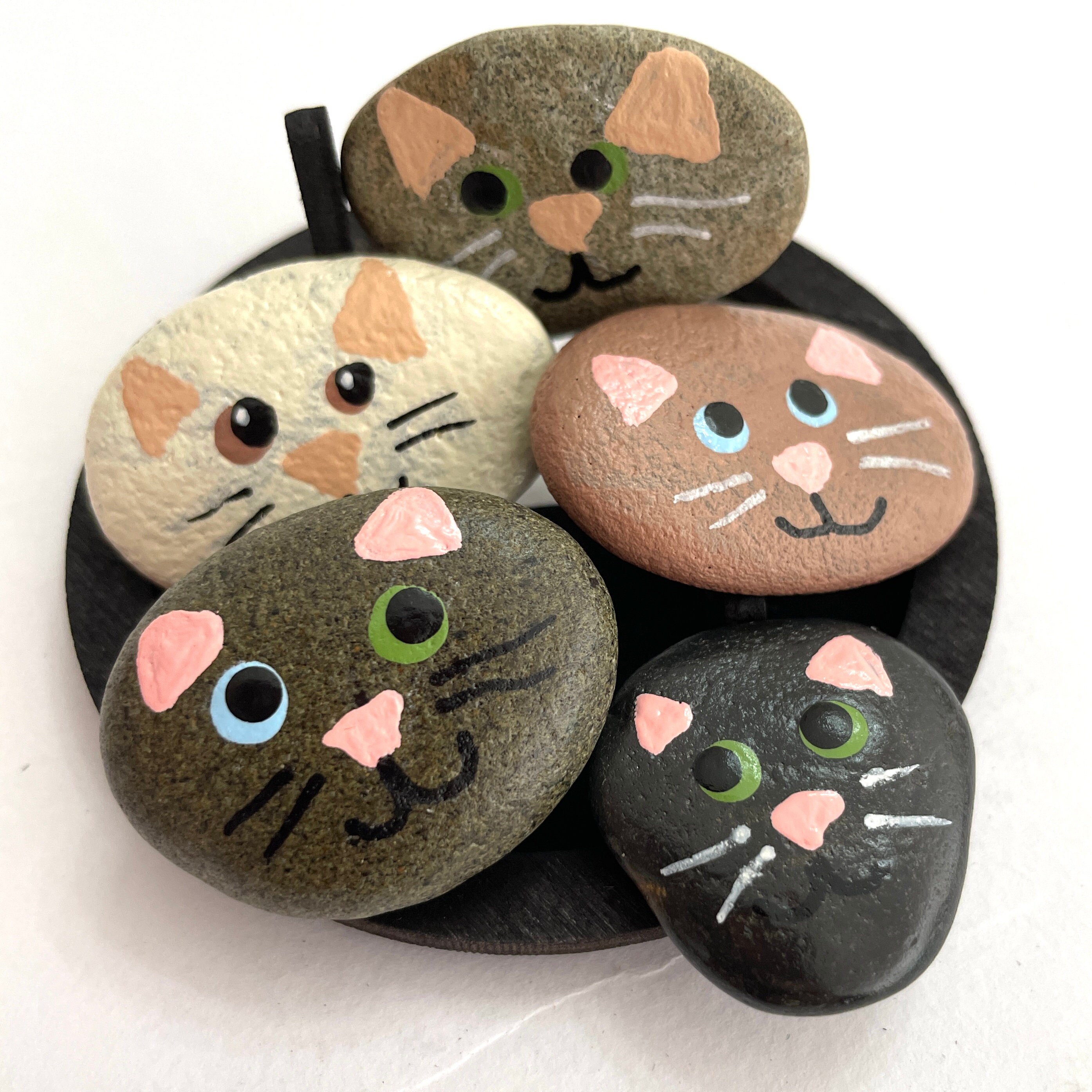 Set of Five Painted Cat Rocks Hand Painted Rocks Cats Fun Painted Rocks ...