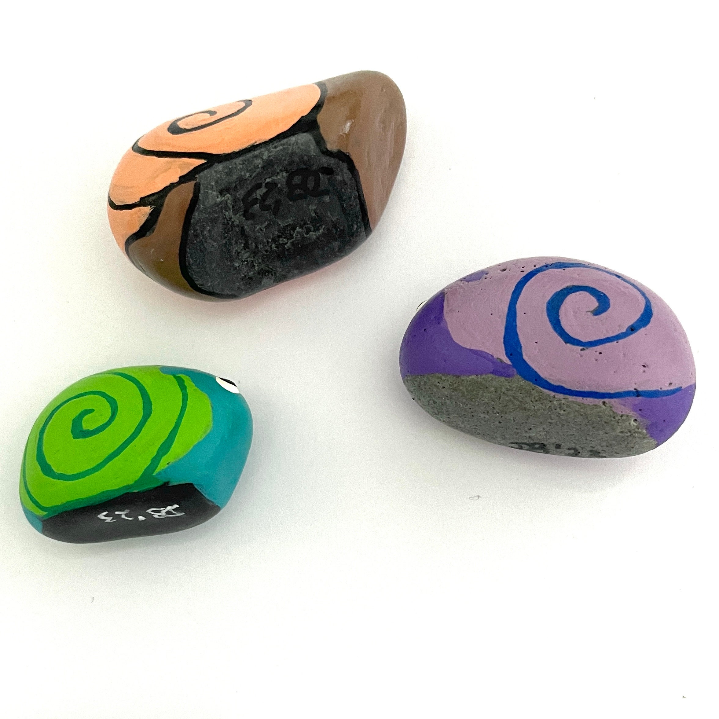 Snail Painted Rocks Animals - Animal Painted Rocks - Cute Painted Stone ...