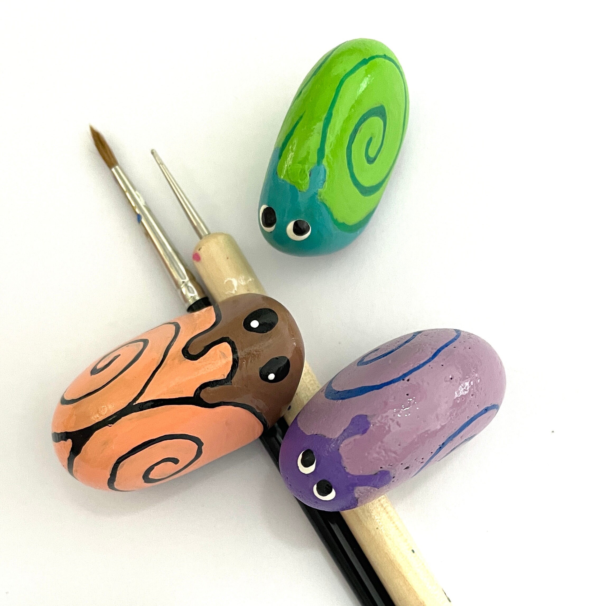 Snail Painted Rocks Animals - Animal Painted Rocks - Cute Painted Stone ...