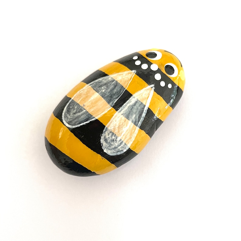 Bee Painted Rocks Animals - Animal Painted Rocks - Bee Lover Gift ...