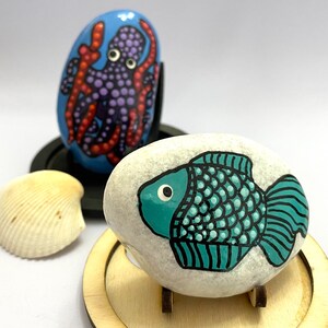 Turquoise Fish Rock Animals - Hand Painted Rocks Ocean Marine - Sea ...