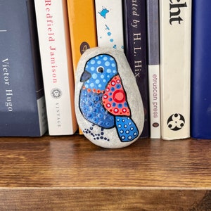 Birds Painted on Rocks - Birds Rock Painting - Cute Painted Stone ...
