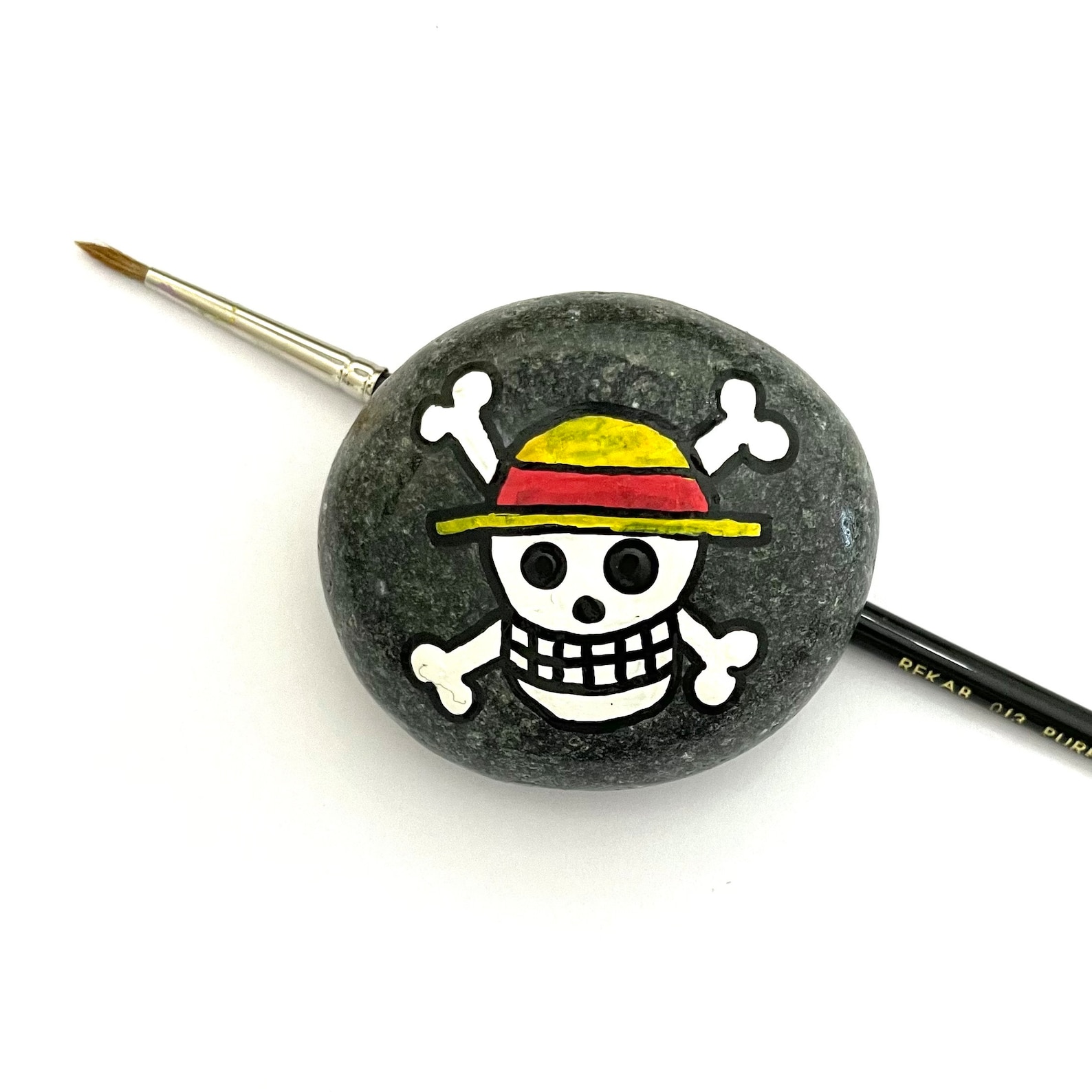 One Piece Rock Art - Hand Painted Stones and Rocks Anime - Cute Painted ...