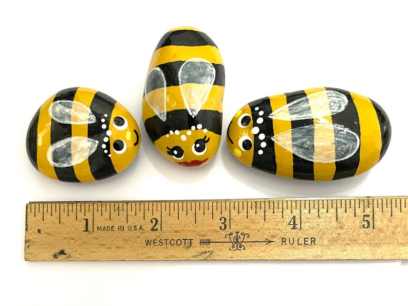 Bee Painted Rocks Animals - Animal Painted Rocks - Bee Lover Gift ...