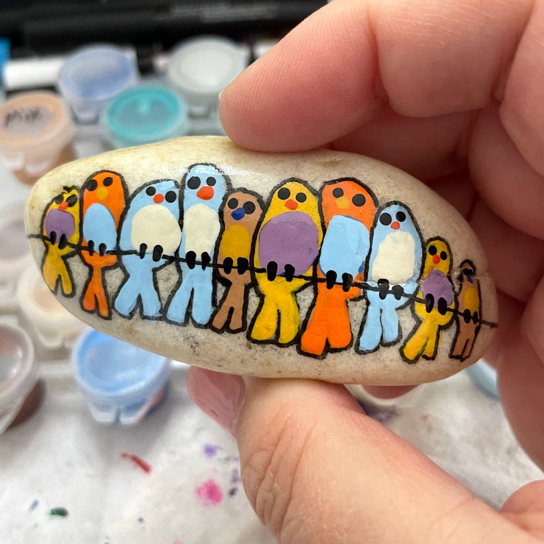 Birds Painted on Rocks - Birds Rock Painting - Cute Painted Stone ...