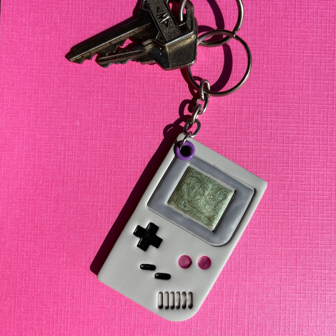 Vintage Game Boy Keychainmillennial Keychainspolymer Clay Keychainsgeek ...