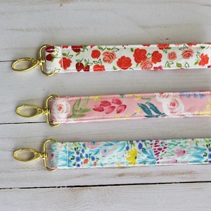 Floral Wristlet Keychain, Fabric Key Fob, Cute Wrist Lanyard, Gift ...